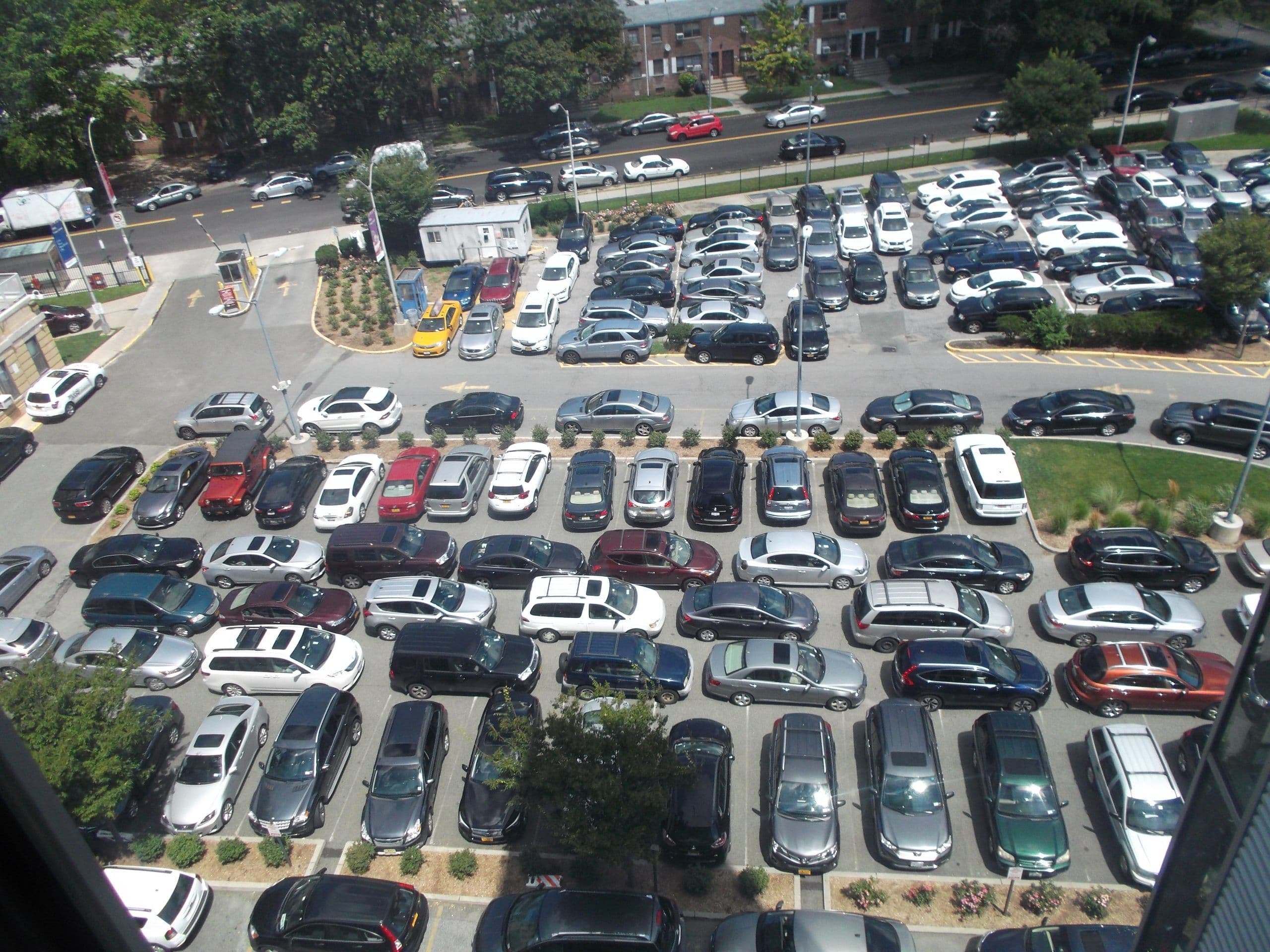 How to Avoid Double Parking: Tips for Responsible Parking